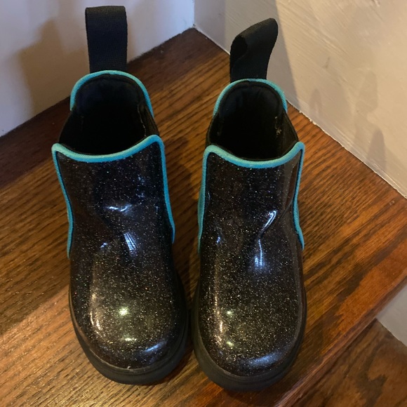 Native | Shoes | Native Kensington Glitter Boot | Poshmark